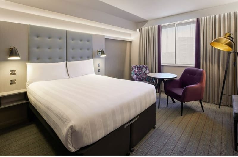 Premier Inn Summer Hotel Rooms Under £45 + Kids Eat Free! at Premier Inn