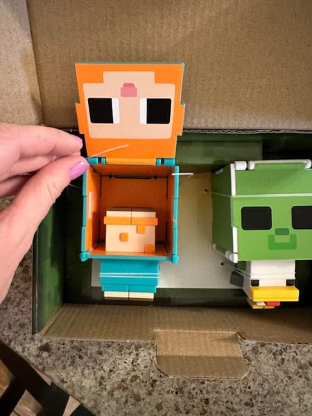Minecraft Sheep & Chicken Figure 2-Pack with Fidget Play, £19.60 at Amazon