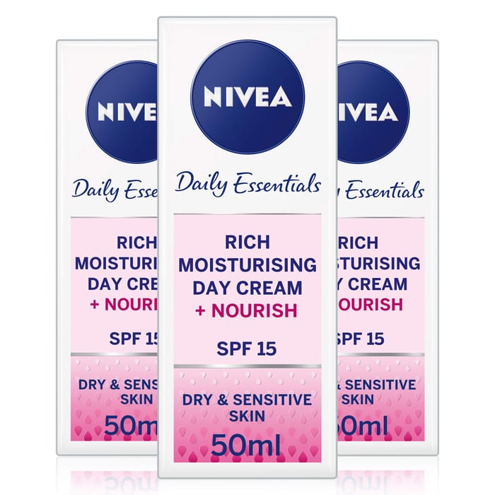 NIVEA Face Cream for Dry Skin, SPF 15, 50ml, 4 Pack, £5.10 at Amazon